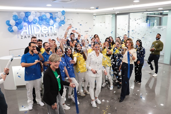 Zahnarzt Augsburg / AllDent Zahnzentrum Augsburg